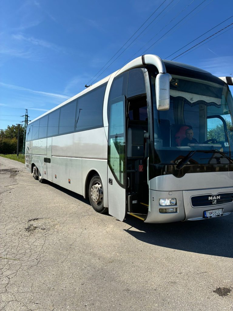 Autobus Man 57+2 - Bisbus doprava